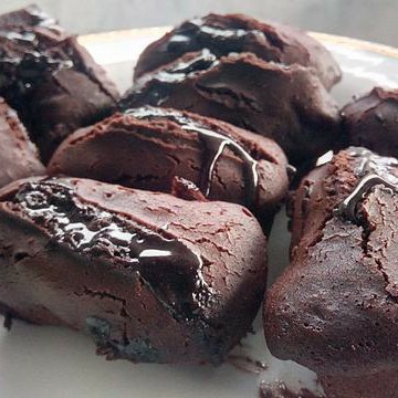 Cake Coklat Lumer | Ranzjek