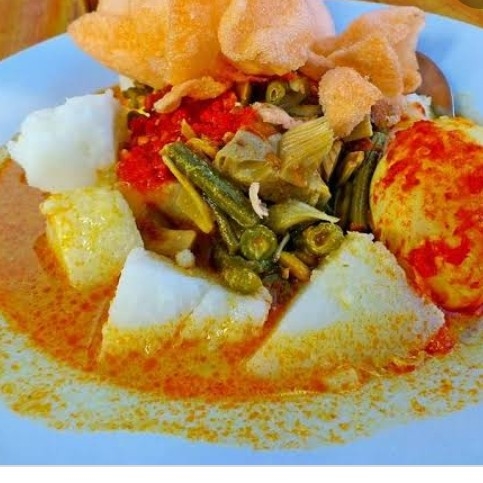 Lontong Sayur Telur Bulat | OGET