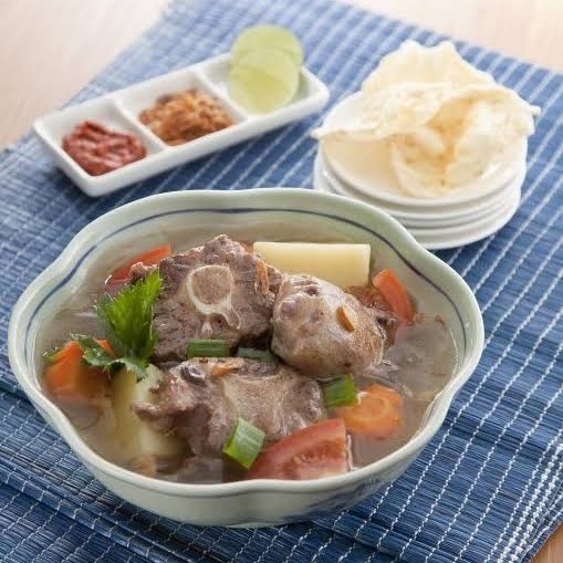 Nasi Sop Buntut | Dedaunan Cafe-Coffee